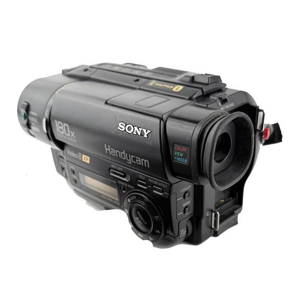 Sony | Cameras, Photo & Video | Sony Handycam Ccdtr46 8mm Video ...